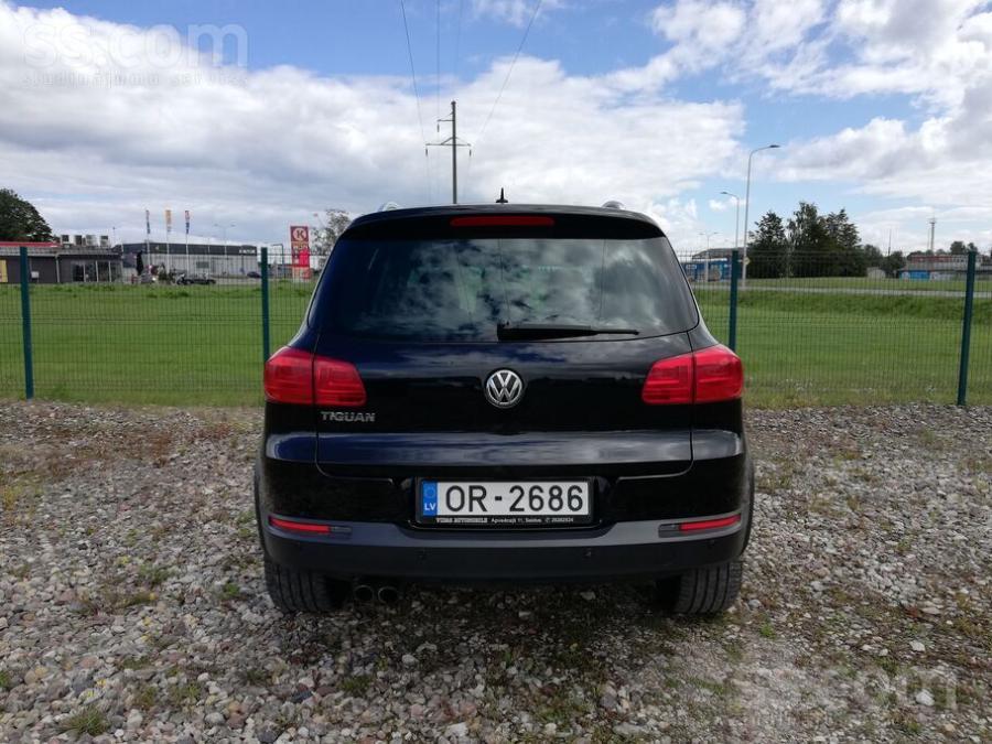 Melns Volkswagen Tiguan 2013 Saldus, ar dzinēja tilpumu 2.00 L un nobraukumu 208 tūkst. km par 8990 €, foto 7 vietnē AUTOMOTO.COM.LV