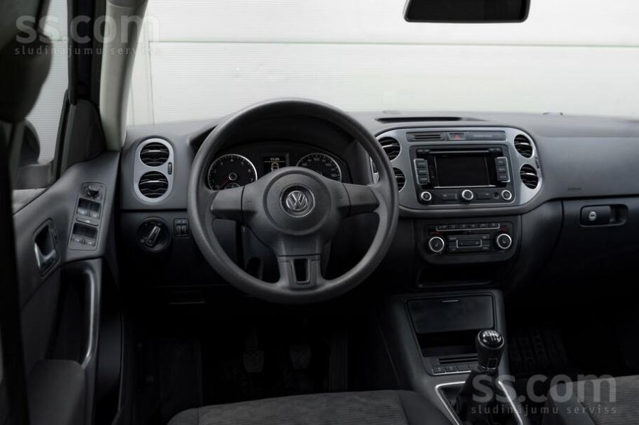 Melns Volkswagen Tiguan 2014 Rīga, ar dzinēja tilpumu 1.40 L un nobraukumu 0 tūkst. km par 8653 €, foto 17 vietnē AUTOMOTO.COM.LV