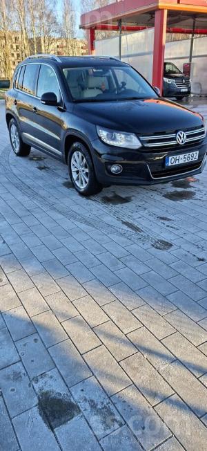 Melns Volkswagen Tiguan 2014 Jēkabpils, ar dzinēja tilpumu 2.00 L un nobraukumu 238 tūkst. km par 12860 €, foto 3 vietnē AUTOMOTO.COM.LV