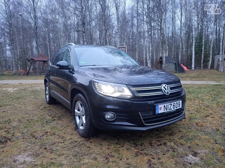 Melns Volkswagen Tiguan 2014 Šauļi, ar dzinēja tilpumu 1.40 L un nobraukumu 152 tūkst. km par 9100 €, foto 2 vietnē AUTOMOTO.COM.LV