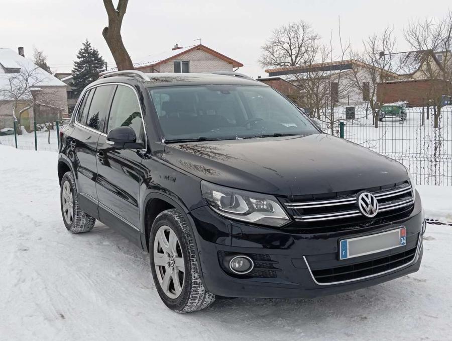 Melns Volkswagen Tiguan 2014 Marijampole, ar dzinēja tilpumu 1.97 L un nobraukumu 293 tūkst. km par 9850 €, foto 1 vietnē AUTOMOTO.COM.LV
