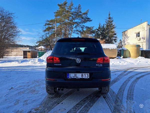 Melns Volkswagen Tiguan 2014 Viļņa, ar dzinēja tilpumu 1.98 L un nobraukumu 149 tūkst. km par 8400 €, foto 4 vietnē AUTOMOTO.COM.LV