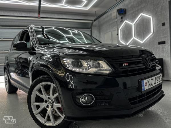 Black Volkswagen Tiguan 2014 in Kaunas, with an engine capacity of 2.00 L and mileage of 339 thousand km for 8650 €, photo 4 on AUTOMOTO.COM.LV