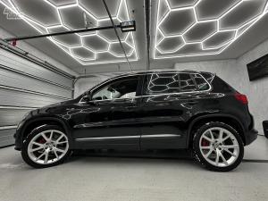 Melns Volkswagen Tiguan 2014 Kauņa, ar dzinēja tilpumu 2.00 L un nobraukumu 339 tūkst. km par 8650 €, foto 15 vietnē AUTOMOTO.COM.LV