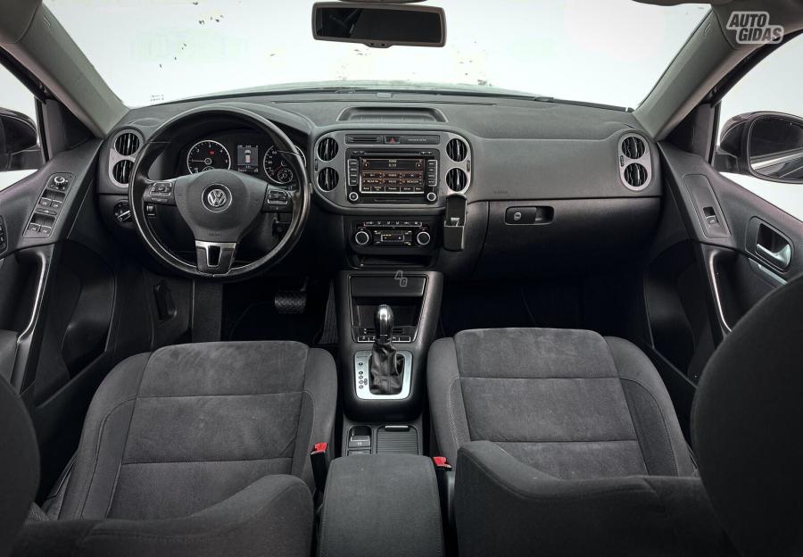 Melns Volkswagen Tiguan 2014 Kauņa, ar dzinēja tilpumu 2.00 L un nobraukumu 339 tūkst. km par 8650 €, foto 30 vietnē AUTOMOTO.COM.LV