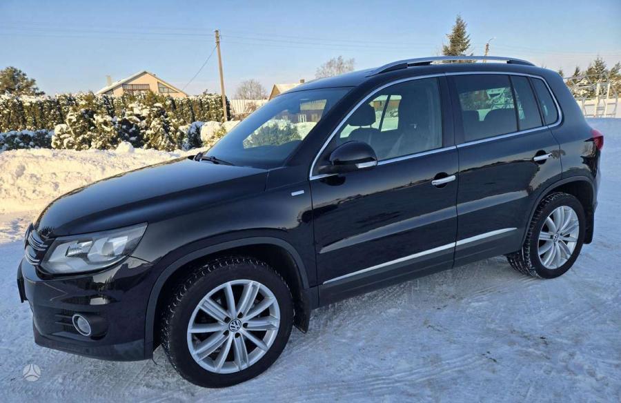 Melns Volkswagen Tiguan 2014 Kelmė, ar dzinēja tilpumu 1.97 L un nobraukumu 187 tūkst. km par 9970 €, foto 2 vietnē AUTOMOTO.COM.LV