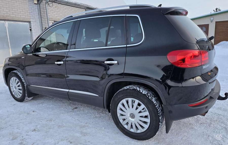 Melns Volkswagen Tiguan 2014 Kelmė, ar dzinēja tilpumu 1.97 L un nobraukumu 187 tūkst. km par 9970 €, foto 27 vietnē AUTOMOTO.COM.LV