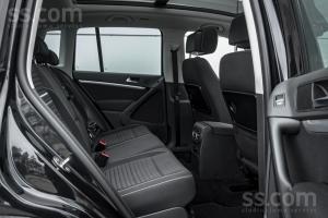 Black Volkswagen Tiguan 2014 in Riga, with an engine capacity of 2.00 L and mileage of 185 thousand km for 11750 €, photo 13 on AUTOMOTO.COM.LV