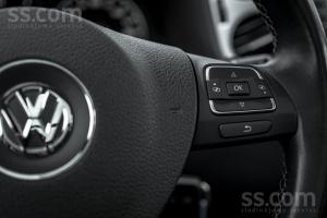 Black Volkswagen Tiguan 2014 in Riga, with an engine capacity of 2.00 L and mileage of 185 thousand km for 11750 €, photo 21 on AUTOMOTO.COM.LV