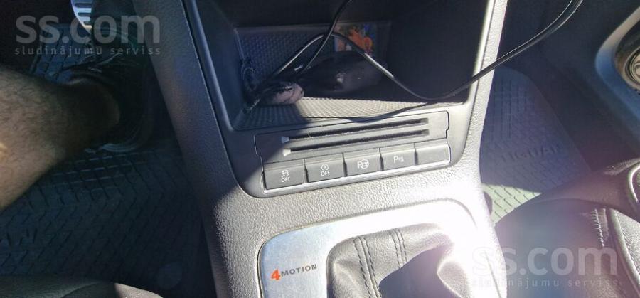 Melns Volkswagen Tiguan 2014 Rīga, ar dzinēja tilpumu 2.00 L un nobraukumu 235 tūkst. km par 12300 €, foto 15 vietnē AUTOMOTO.COM.LV