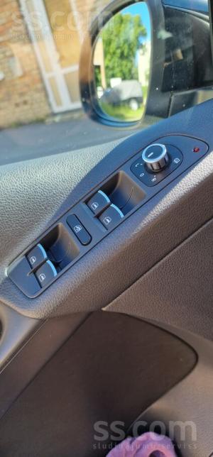 Melns Volkswagen Tiguan 2014 Rīga, ar dzinēja tilpumu 2.00 L un nobraukumu 235 tūkst. km par 12300 €, foto 20 vietnē AUTOMOTO.COM.LV