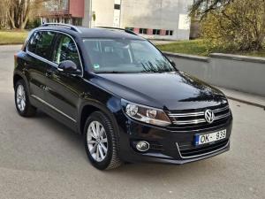 Melns Volkswagen Tiguan 2014 Jēkabpils, ar dzinēja tilpumu 2.00 L un nobraukumu 202 tūkst. km par 7150 €, foto 4 vietnē AUTOMOTO.COM.LV