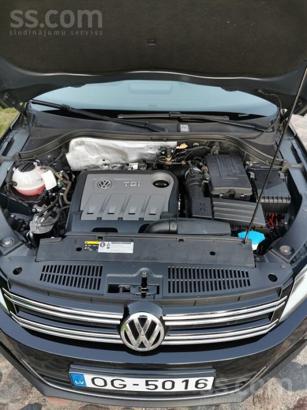 Melns Volkswagen Tiguan 2014 Liepāja, ar dzinēja tilpumu 2.00 L un nobraukumu 114 tūkst. km par 11400 €, foto 10 vietnē AUTOMOTO.COM.LV