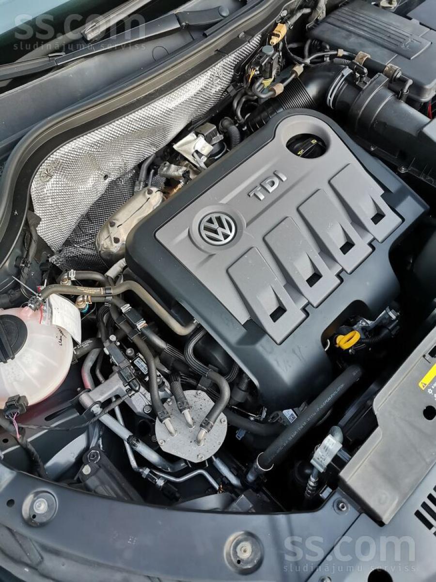 Melns Volkswagen Tiguan 2014 Liepāja, ar dzinēja tilpumu 2.00 L un nobraukumu 114 tūkst. km par 11400 €, foto 12 vietnē AUTOMOTO.COM.LV