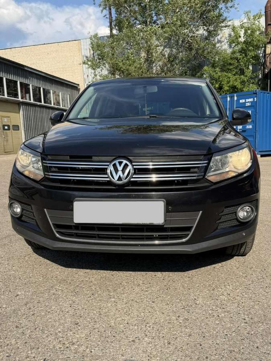 Melns Volkswagen Tiguan 2014 Viļņa, ar dzinēja tilpumu 1.98 L un nobraukumu 191 tūkst. km par 8790 €, foto 1 vietnē AUTOMOTO.COM.LV