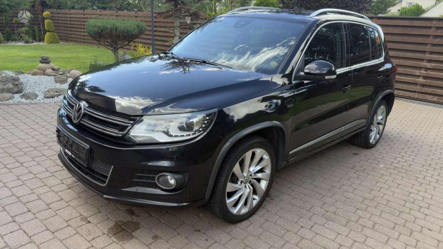 Melns Volkswagen Tiguan 2014 Kupiškis, ar dzinēja tilpumu 1.97 L un nobraukumu 267 tūkst. km par 10690 €, foto 4 vietnē AUTOMOTO.COM.LV