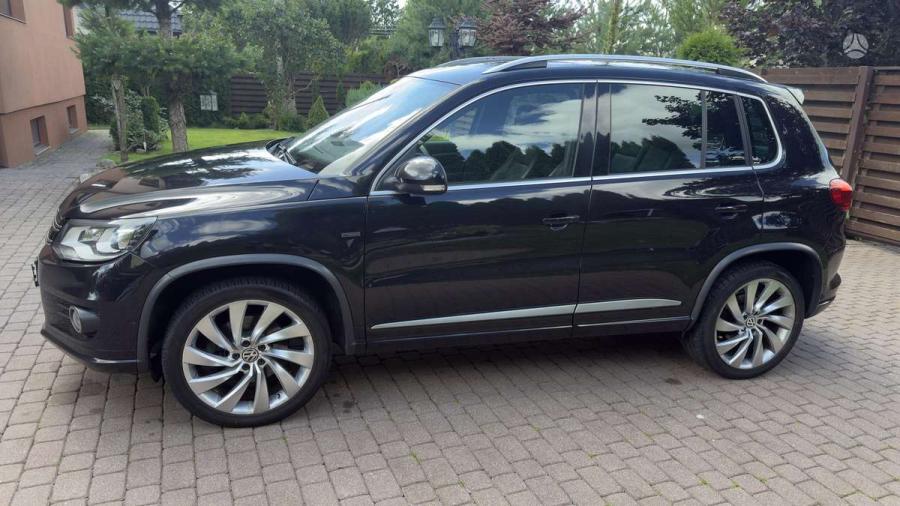 Melns Volkswagen Tiguan 2014 Kupiškis, ar dzinēja tilpumu 1.97 L un nobraukumu 267 tūkst. km par 10690 €, foto 5 vietnē AUTOMOTO.COM.LV
