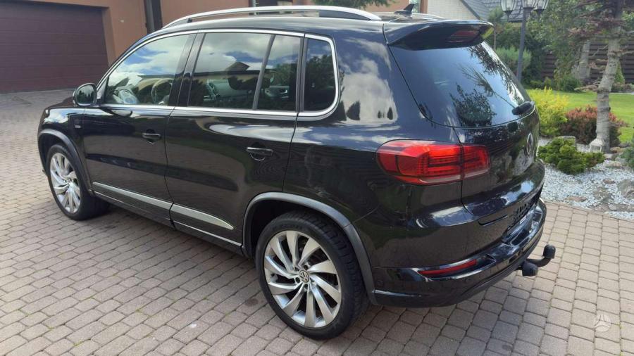 Melns Volkswagen Tiguan 2014 Kupiškis, ar dzinēja tilpumu 1.97 L un nobraukumu 267 tūkst. km par 10690 €, foto 6 vietnē AUTOMOTO.COM.LV