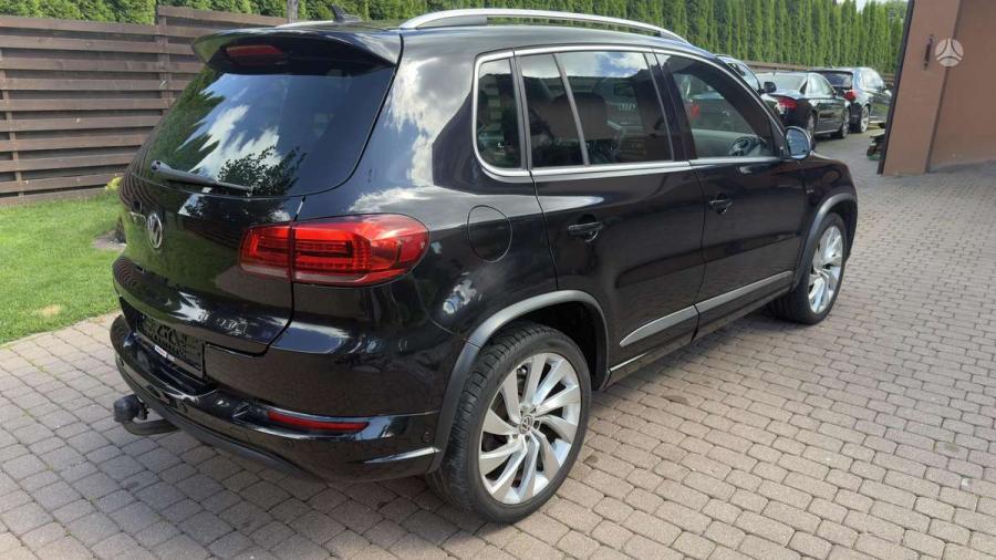 Melns Volkswagen Tiguan 2014 Kupiškis, ar dzinēja tilpumu 1.97 L un nobraukumu 267 tūkst. km par 10690 €, foto 8 vietnē AUTOMOTO.COM.LV