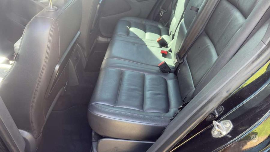 Melns Volkswagen Tiguan 2014 Kupiškis, ar dzinēja tilpumu 1.97 L un nobraukumu 267 tūkst. km par 10690 €, foto 18 vietnē AUTOMOTO.COM.LV