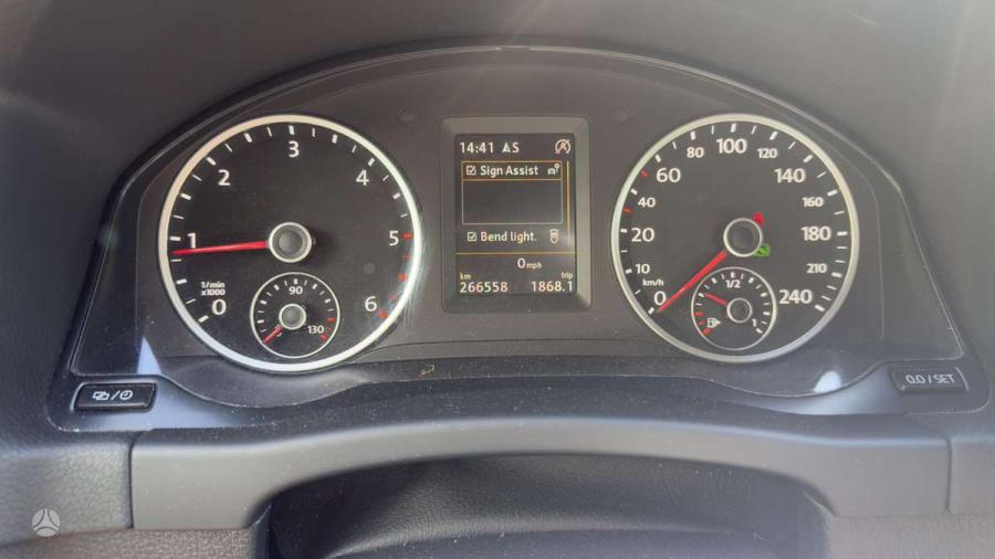 Melns Volkswagen Tiguan 2014 Kupiškis, ar dzinēja tilpumu 1.97 L un nobraukumu 267 tūkst. km par 10690 €, foto 28 vietnē AUTOMOTO.COM.LV