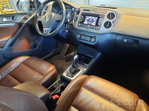 Melns Volkswagen Tiguan 2014 Rīga, ar dzinēja tilpumu 2.00 L un nobraukumu 240 tūkst. km par 12000 €, foto 10 vietnē AUTOMOTO.COM.LV