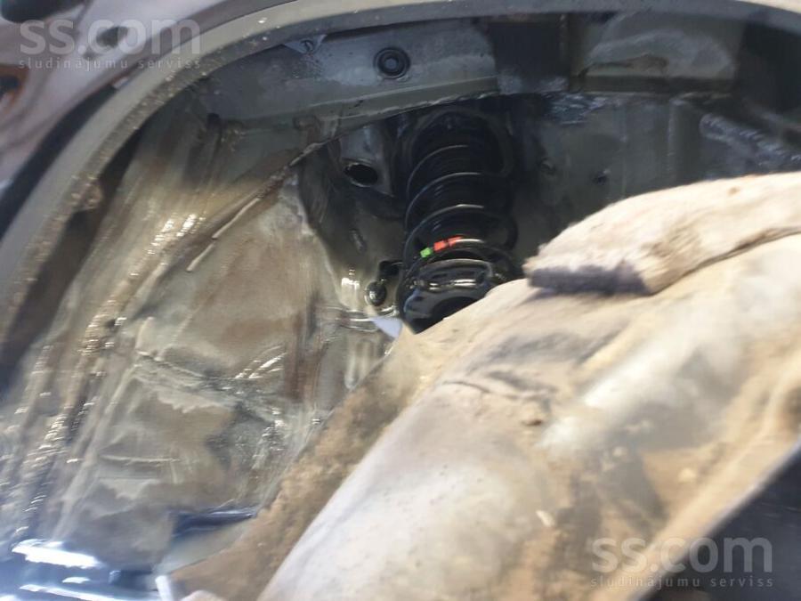 Melns Volkswagen Tiguan 2014 Rīga, ar dzinēja tilpumu 2.00 L un nobraukumu 240 tūkst. km par 12000 €, foto 13 vietnē AUTOMOTO.COM.LV