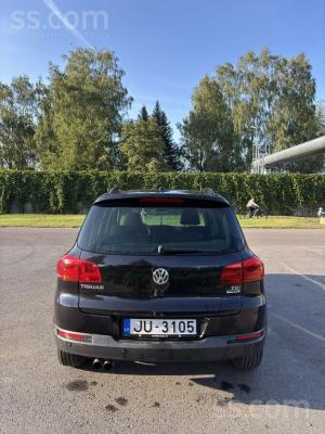 Melns Volkswagen Tiguan 2014 Rīga, ar dzinēja tilpumu 2.00 L un nobraukumu 258 tūkst. km par 9200 €, foto 5 vietnē AUTOMOTO.COM.LV