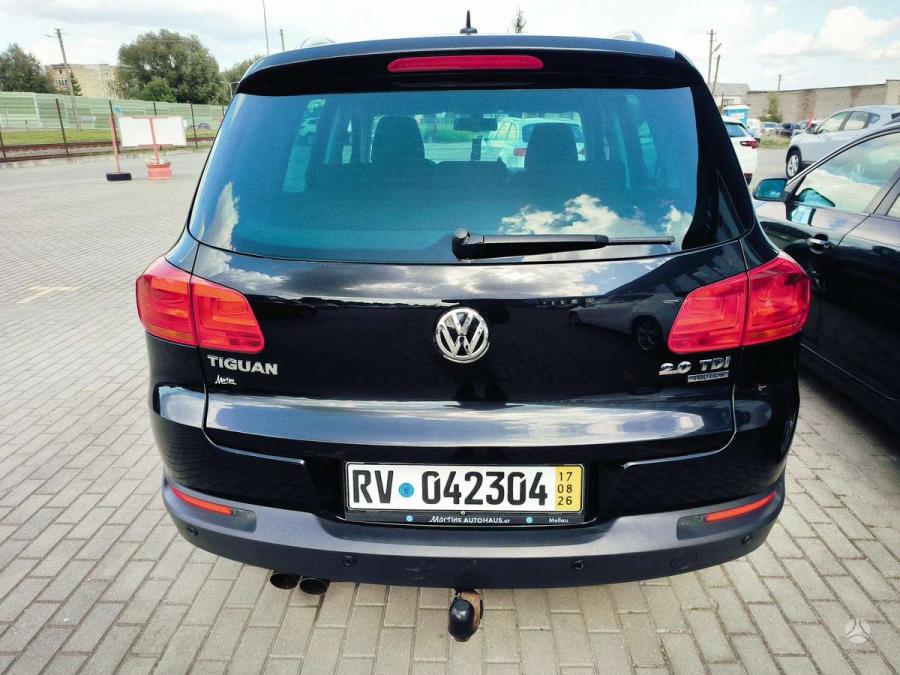 Melns Volkswagen Tiguan 2014 Tauragė, ar dzinēja tilpumu 1.97 L un nobraukumu 267 tūkst. km par 8200 €, foto 7 vietnē AUTOMOTO.COM.LV