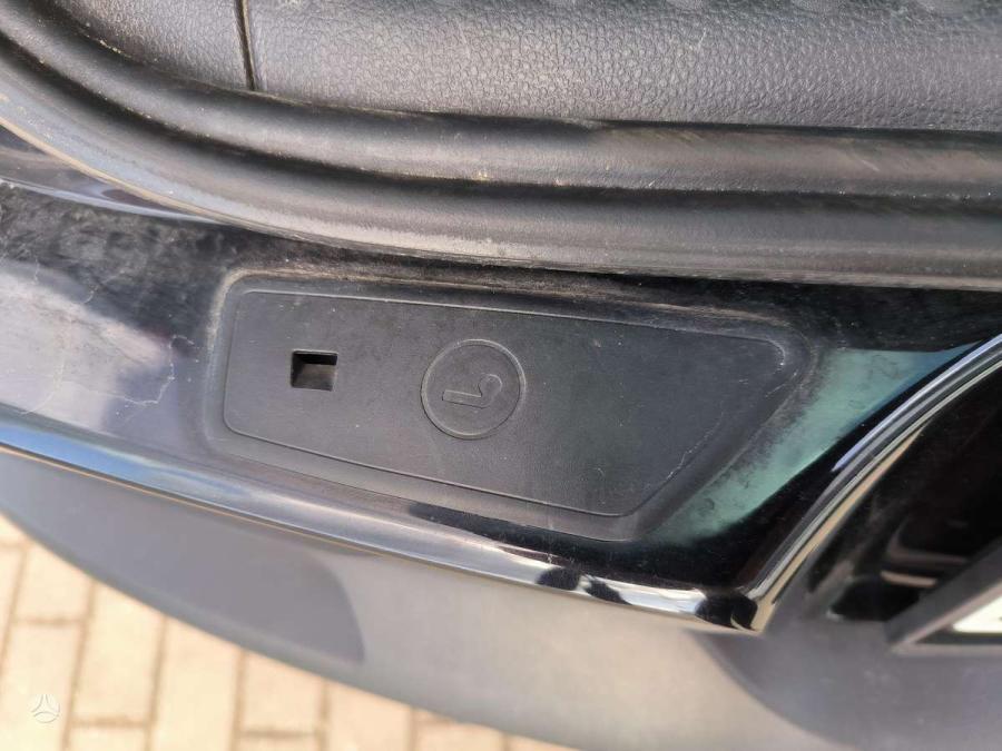 Melns Volkswagen Tiguan 2014 Tauragė, ar dzinēja tilpumu 1.97 L un nobraukumu 267 tūkst. km par 8200 €, foto 18 vietnē AUTOMOTO.COM.LV