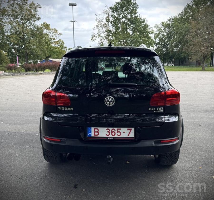 Melns Volkswagen Tiguan 2014 Jūrmala, ar dzinēja tilpumu 2.00 L un nobraukumu 266 tūkst. km par 9950 €, foto 12 vietnē AUTOMOTO.COM.LV