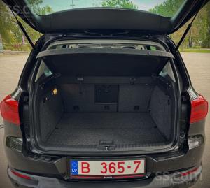 Melns Volkswagen Tiguan 2014 Jūrmala, ar dzinēja tilpumu 2.00 L un nobraukumu 266 tūkst. km par 9950 €, foto 20 vietnē AUTOMOTO.COM.LV
