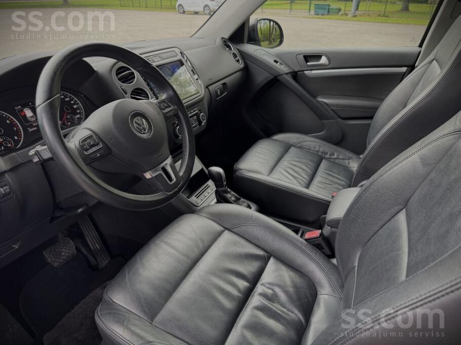 Melns Volkswagen Tiguan 2014 Jūrmala, ar dzinēja tilpumu 2.00 L un nobraukumu 266 tūkst. km par 9950 €, foto 21 vietnē AUTOMOTO.COM.LV