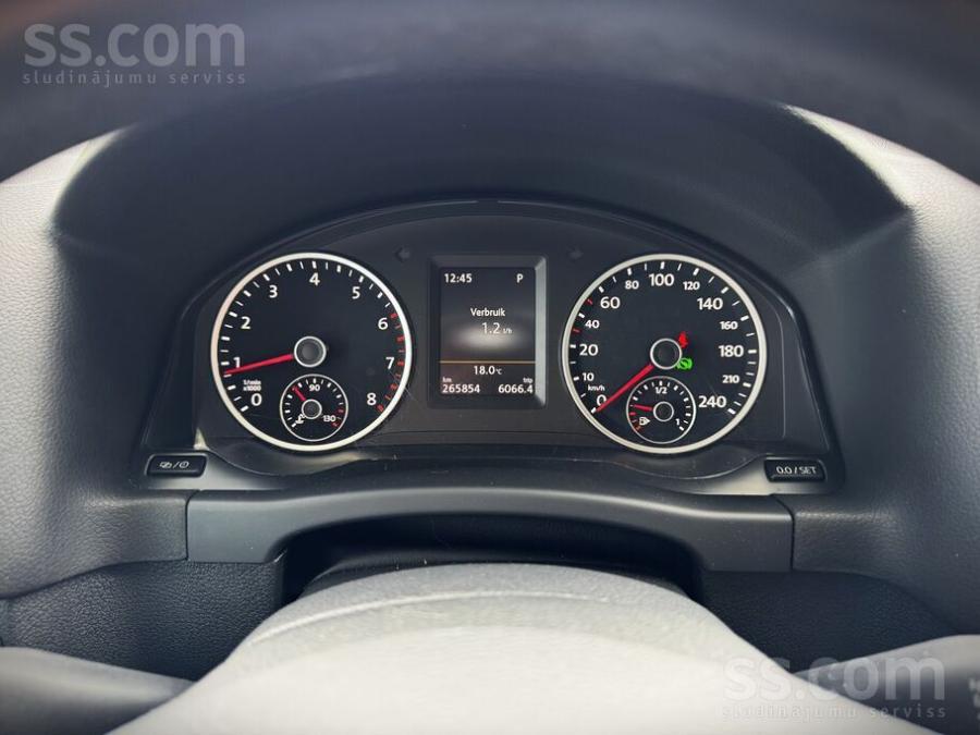 Melns Volkswagen Tiguan 2014 Jūrmala, ar dzinēja tilpumu 2.00 L un nobraukumu 266 tūkst. km par 9950 €, foto 22 vietnē AUTOMOTO.COM.LV