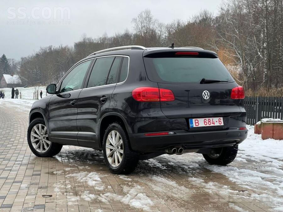 Melns Volkswagen Tiguan 2015 Rēzekne, ar dzinēja tilpumu 2.00 L un nobraukumu 0 tūkst. km par 11890 €, foto 6 vietnē AUTOMOTO.COM.LV