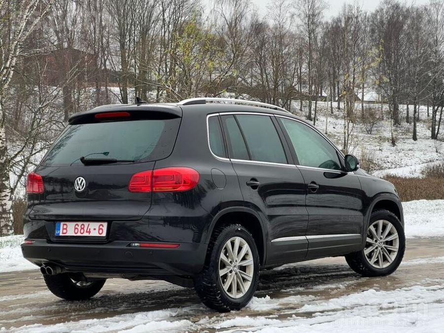 Melns Volkswagen Tiguan 2015 Rēzekne, ar dzinēja tilpumu 2.00 L un nobraukumu 0 tūkst. km par 11890 €, foto 7 vietnē AUTOMOTO.COM.LV