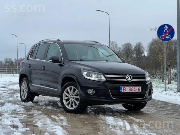 Melns Volkswagen Tiguan 2015 Rēzekne, ar dzinēja tilpumu 2.00 L un nobraukumu 0 tūkst. km par 11890 €, foto 3 vietnē AUTOMOTO.COM.LV
