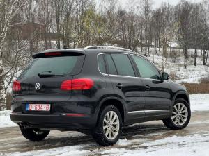 Black Volkswagen Tiguan 2015 in Rezekne, with an engine capacity of 2.00 L and mileage of 0 thousand km for 11390 €, photo 7 on AUTOMOTO.COM.LV