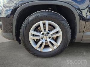 Melns Volkswagen Tiguan 2015 Rīga, ar dzinēja tilpumu 1.40 L un nobraukumu 175 tūkst. km par 8400 €, foto 15 vietnē AUTOMOTO.COM.LV