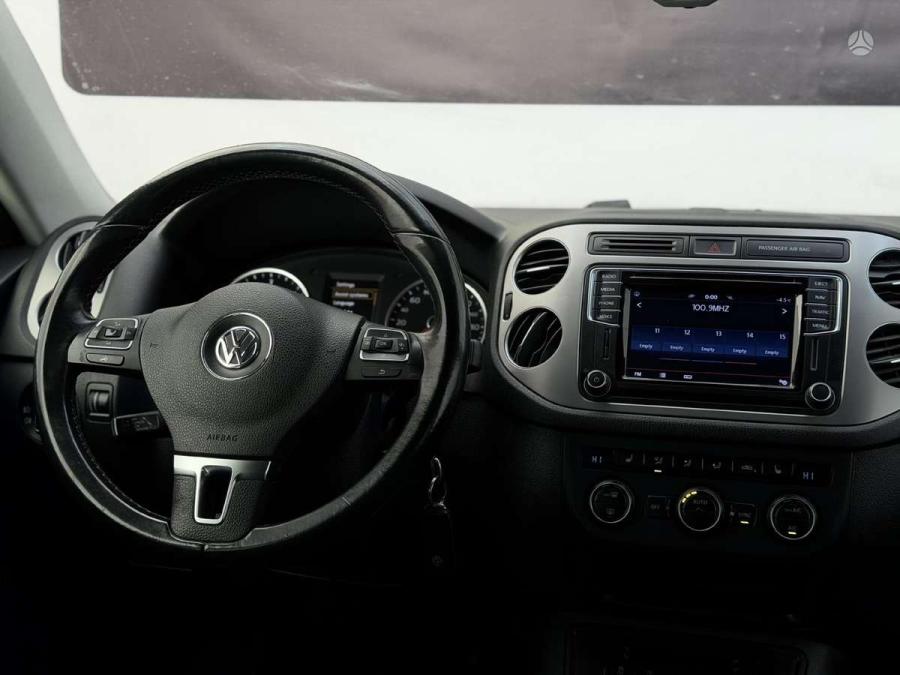 Melns Volkswagen Tiguan 2015 Viļņa, ar dzinēja tilpumu 1.97 L un nobraukumu 259 tūkst. km par 10690 €, foto 15 vietnē AUTOMOTO.COM.LV
