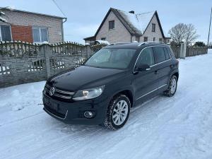 Black Volkswagen Tiguan 2015 in Kaunas, with an engine capacity of 1.97 L and mileage of 260 thousand km for 9999 €, photo 2 on AUTOMOTO.COM.LV