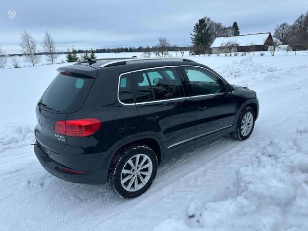 Melns Volkswagen Tiguan 2015 Kauņa, ar dzinēja tilpumu 1.97 L un nobraukumu 260 tūkst. km par 9999 €, foto 4 vietnē AUTOMOTO.COM.LV