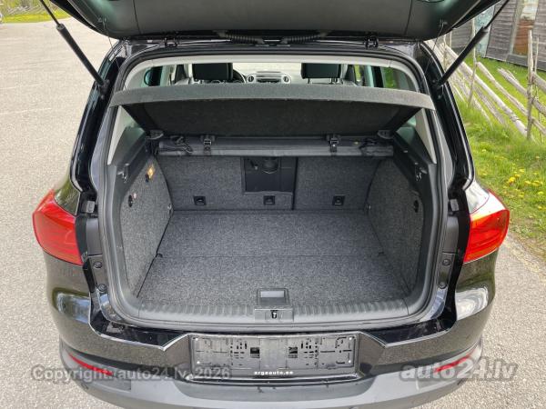 Black Volkswagen Tiguan 2015 in Viljandi, with an engine capacity of 2.00 L and mileage of 169 thousand km for 11980 €, photo 9 on AUTOMOTO.COM.LV