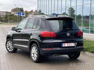 Black Volkswagen Tiguan 2015 in Rezekne, with an engine capacity of 2.00 L and mileage of 254 thousand km for 8800 €, photo 6 on AUTOMOTO.COM.LV