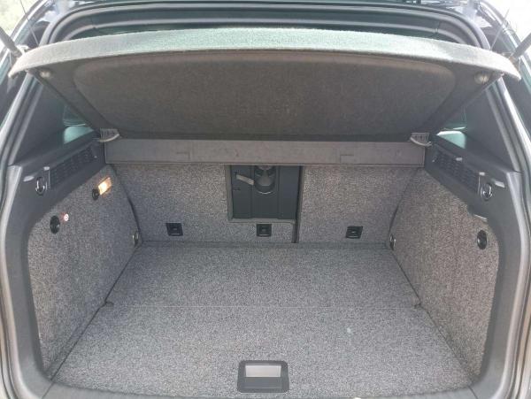 Black Volkswagen Tiguan 2015 in Vilnius, with an engine capacity of 1.39 L and mileage of 126 thousand km for 9970 €, photo 7 on AUTOMOTO.COM.LV