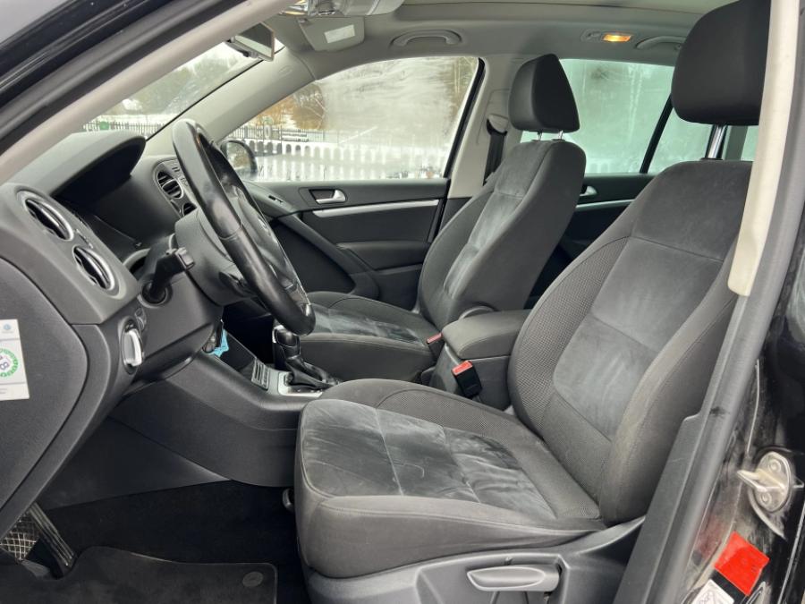 Melns Volkswagen Tiguan 2015 Rīga, ar dzinēja tilpumu 2.00 L un nobraukumu 254 tūkst. km par 11950 €, foto 6 vietnē AUTOMOTO.COM.LV
