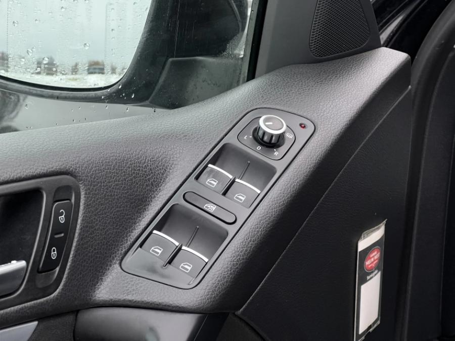 Melns Volkswagen Tiguan 2015 Rīga, ar dzinēja tilpumu 2.00 L un nobraukumu 254 tūkst. km par 11950 €, foto 21 vietnē AUTOMOTO.COM.LV