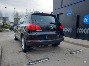 Melns Volkswagen Tiguan 2015 Viļņa, ar dzinēja tilpumu 1.97 L un nobraukumu 259 tūkst. km par 8990 €, foto 11 vietnē AUTOMOTO.COM.LV