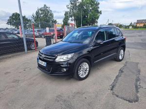 Black Volkswagen Tiguan 2015 in Taurage, with an engine capacity of 2.00 L and mileage of 177 thousand km for 9650 €, photo  on AUTOMOTO.COM.LV