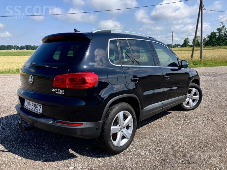 Melns Volkswagen Tiguan 2015 Talsi, ar dzinēja tilpumu 2.00 L un nobraukumu 218 tūkst. km par 12999 €, foto 4 vietnē AUTOMOTO.COM.LV